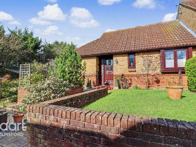 2 bedroom semi detached bungalow for sale