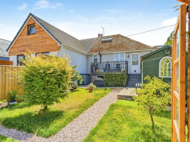 2 bedroom semi detached bungalow for sale