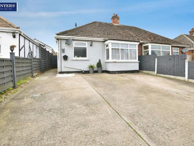2 bedroom semi detached bungalow for sale