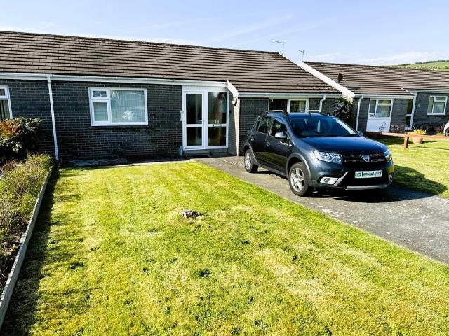 2 bedroom semi detached bungalow for sale