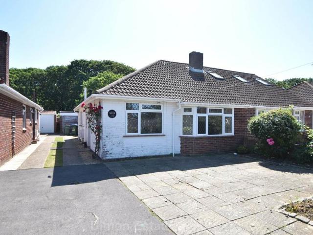 2 bedroom semi detached bungalow for sale