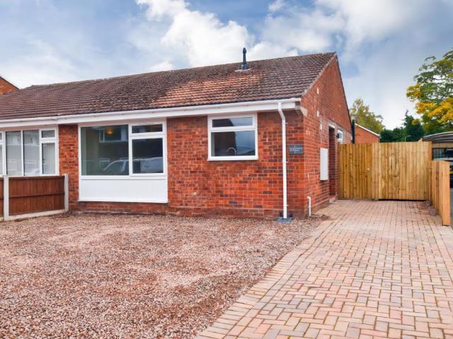 2 bedroom semi detached bungalow for sale