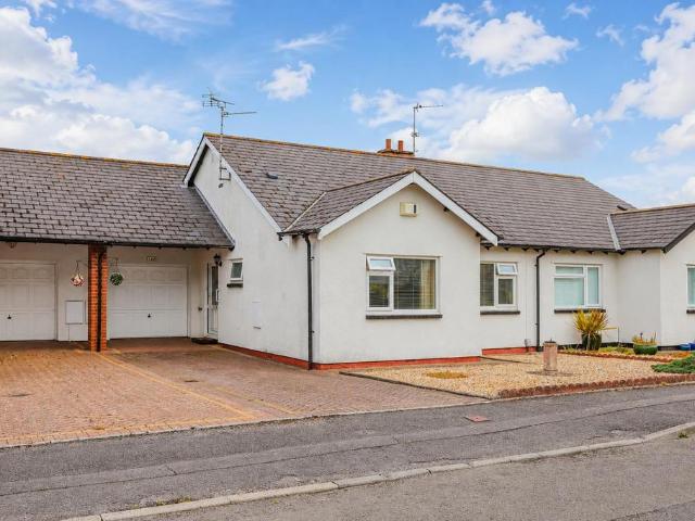 2 bedroom semi detached bungalow for sale