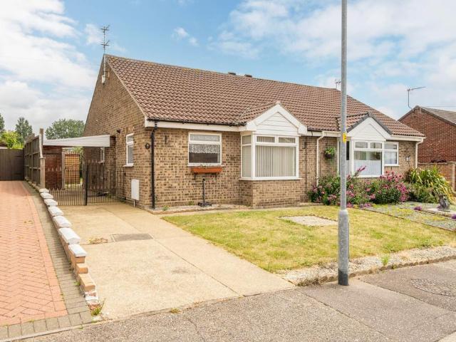 2 bedroom semi detached bungalow for sale