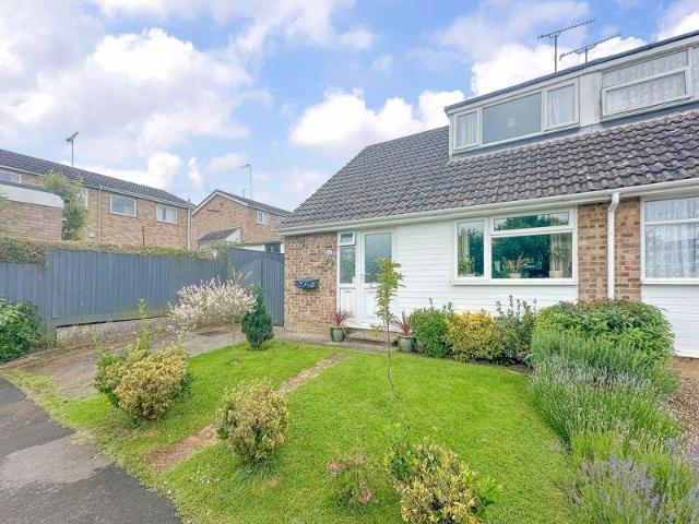 2 bedroom semi detached bungalow for sale