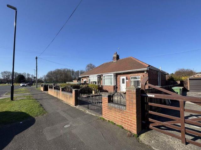 2 bedroom semi detached bungalow for sale