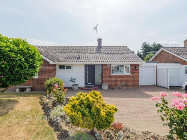 2 bedroom semi detached bungalow for sale