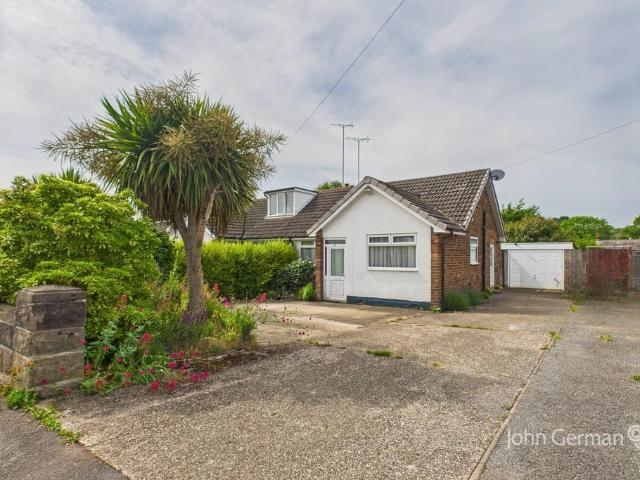 2 bedroom semi detached bungalow for sale