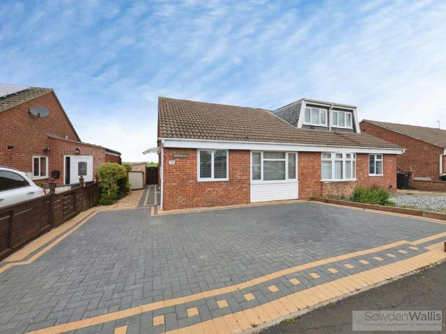 2 bedroom semi detached bungalow for sale