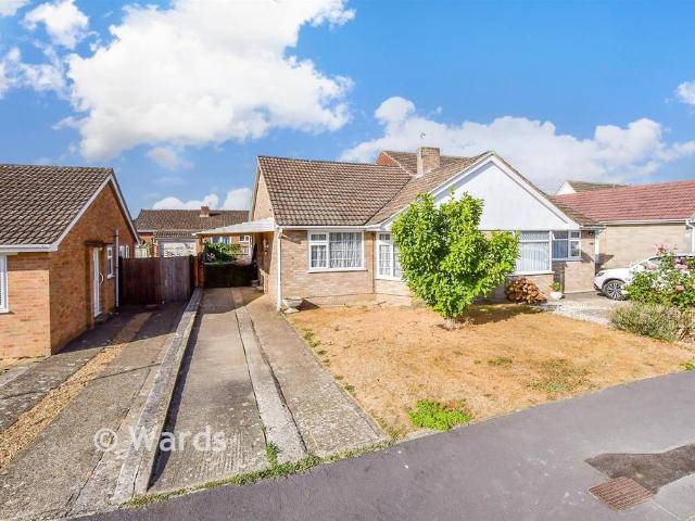 2 bedroom semi detached bungalow for sale