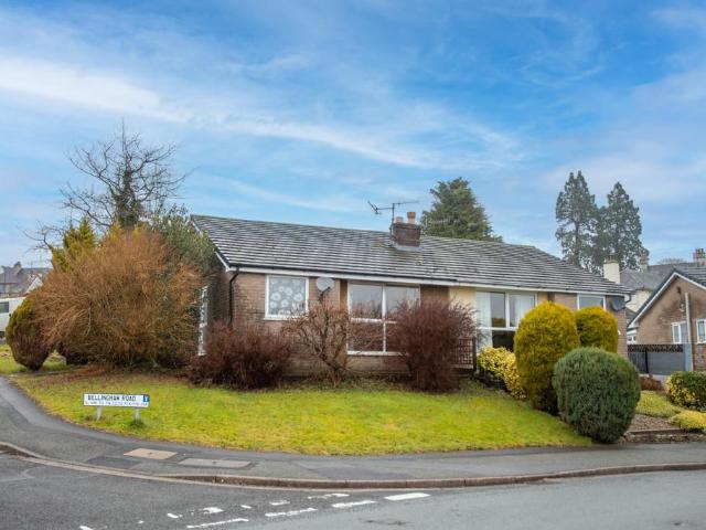 2 bedroom semi detached bungalow for sale