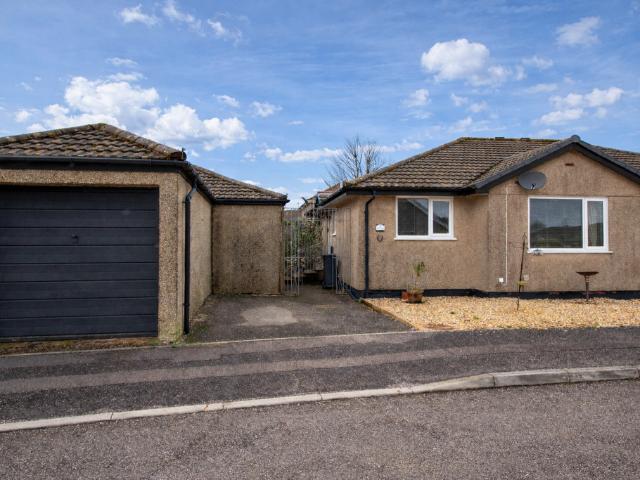 2 bedroom semi detached bungalow for sale