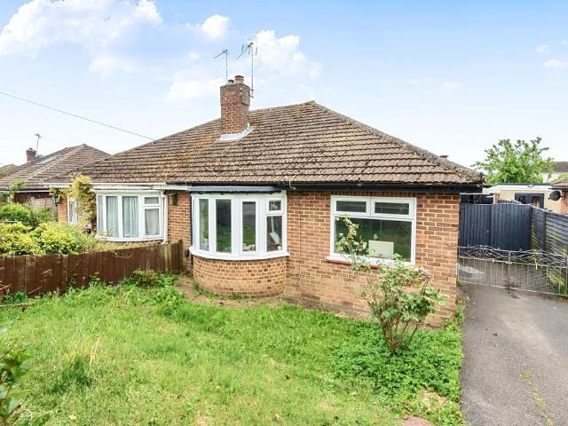 2 bedroom semi detached bungalow for sale