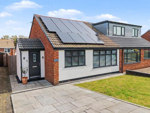 2 bedroom semi detached bungalow for sale