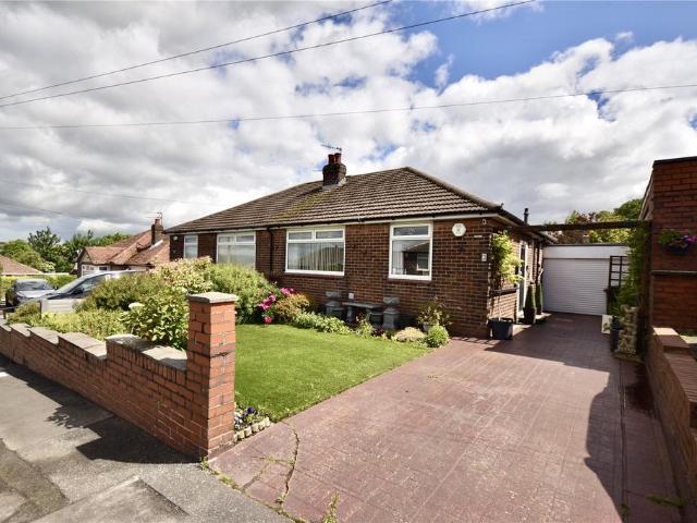 2 bedroom semi detached bungalow for sale