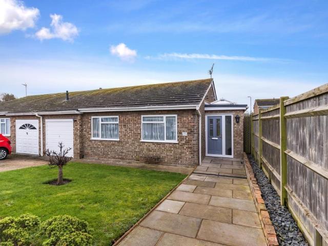 2 bedroom semi detached bungalow for sale