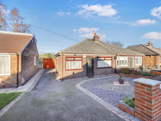 2 bedroom semi detached bungalow for sale