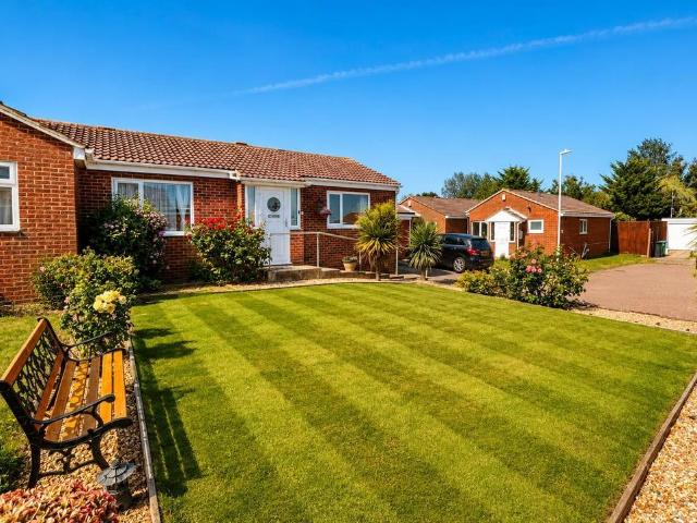 2 bedroom semi detached bungalow for sale