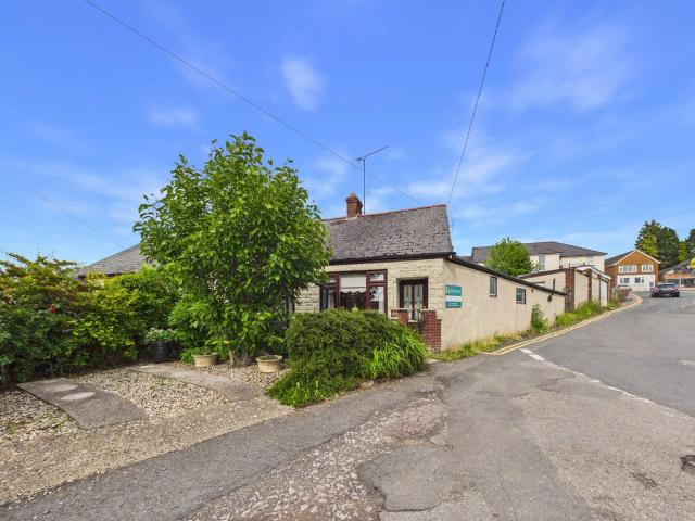 2 bedroom semi detached bungalow for sale