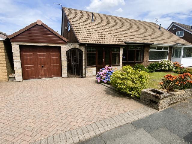 2 bedroom semi detached bungalow for sale