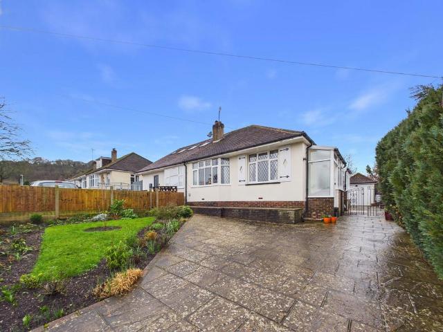 2 bedroom semi detached bungalow for sale