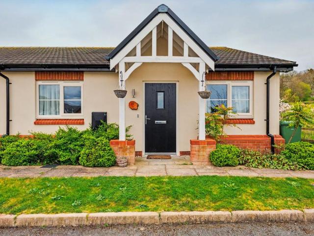 2 bedroom semi detached bungalow for sale