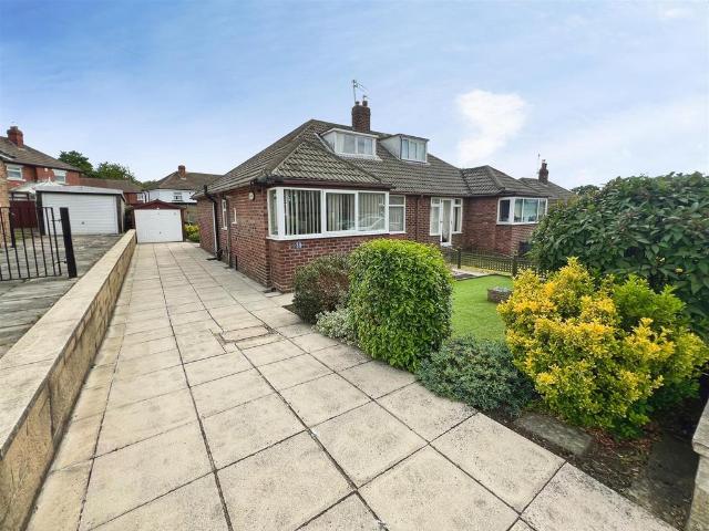 2 bedroom semi detached bungalow for sale