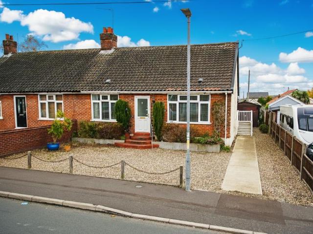 2 bedroom semi detached bungalow for sale