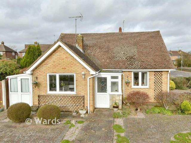 2 bedroom semi detached bungalow for sale