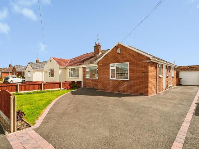 2 bedroom semi detached bungalow for sale
