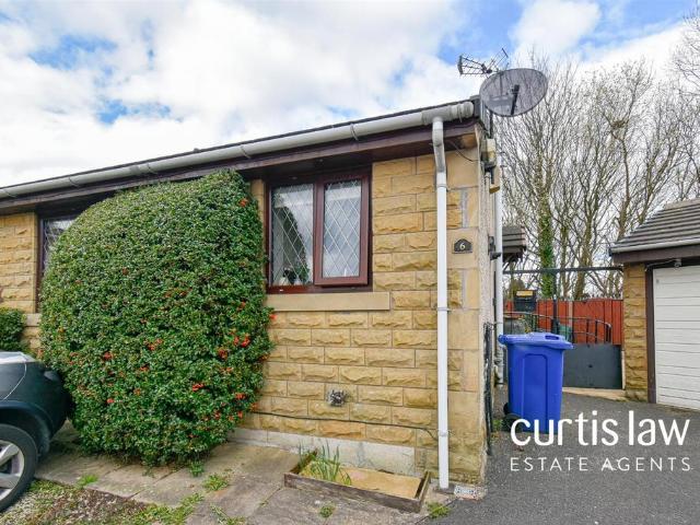 2 bedroom semi detached bungalow for sale