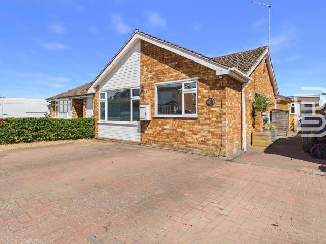 2 bedroom semi detached bungalow for sale