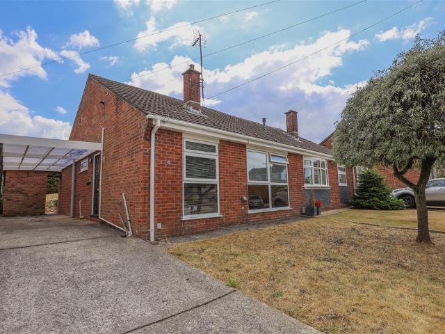 2 bedroom semi detached bungalow for sale