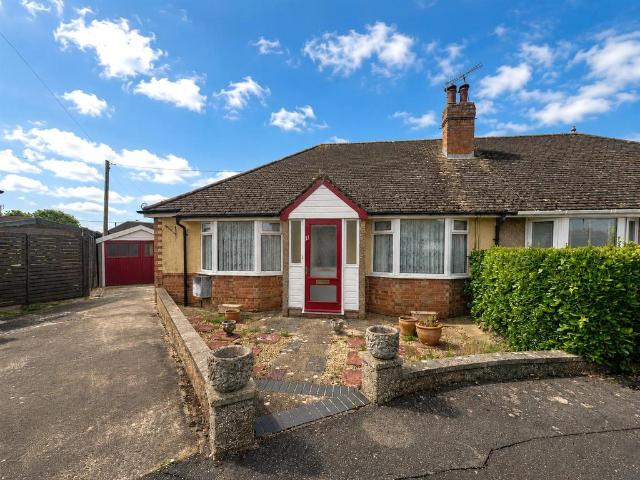 2 bedroom semi detached bungalow for sale
