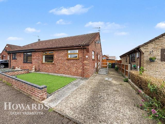 2 bedroom semi detached bungalow for sale