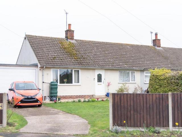 2 bedroom semi detached bungalow for sale