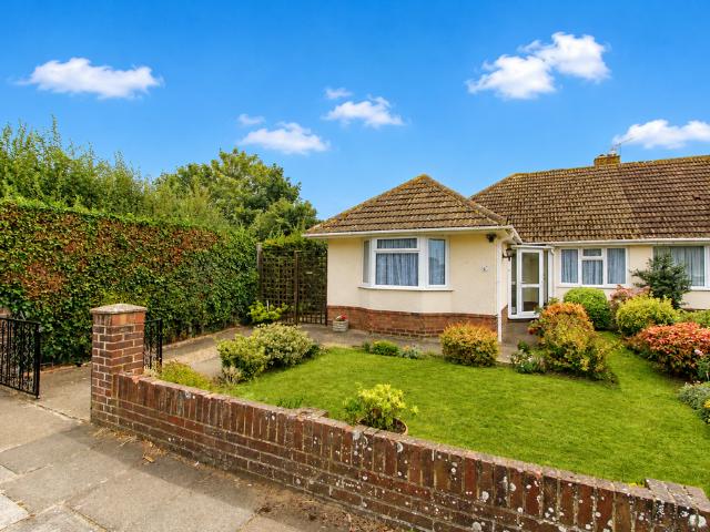 2 bedroom semi detached bungalow for sale