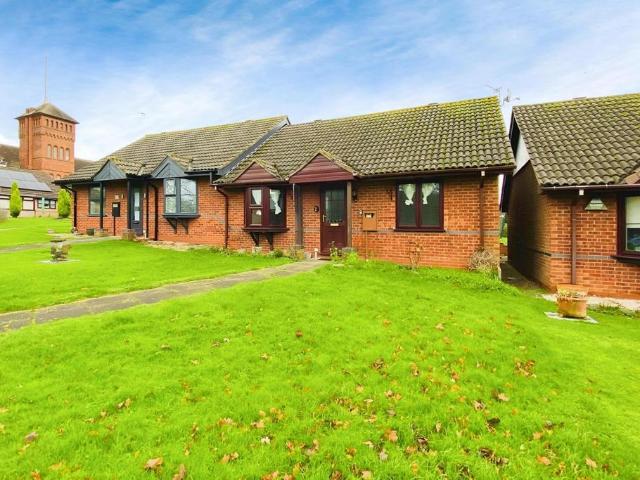 2 bedroom semi detached bungalow for sale