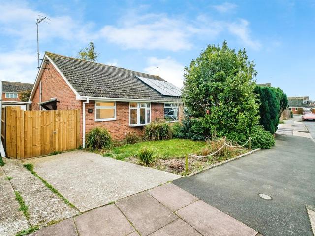 2 bedroom semi detached bungalow for sale
