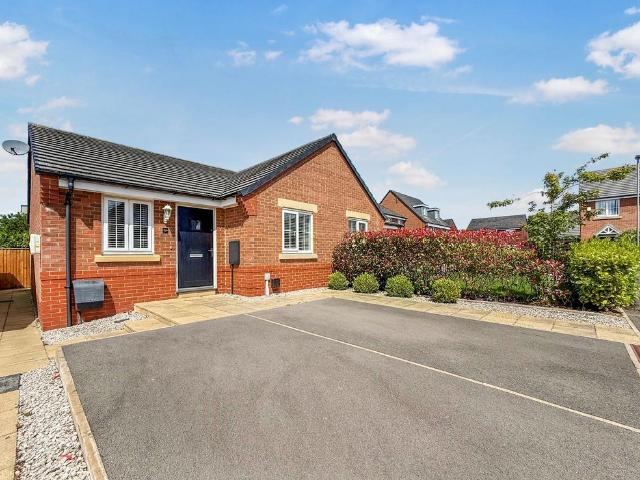 2 bedroom semi detached bungalow for sale