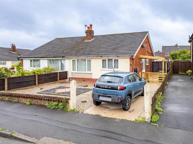 2 bedroom semi detached bungalow for sale
