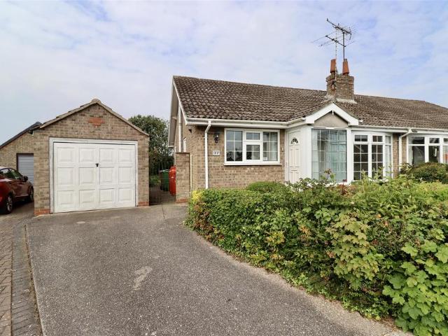 2 bedroom semi detached bungalow for sale