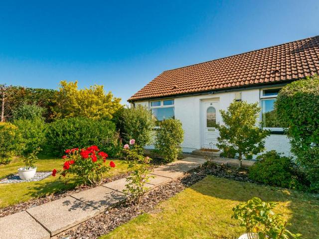 2 bedroom semi detached bungalow for sale
