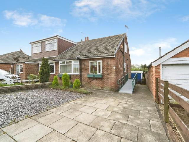 2 bedroom semi detached bungalow for sale