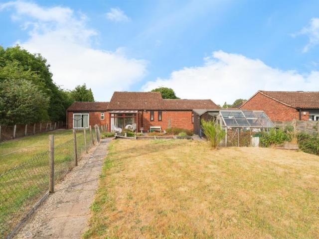 2 bedroom semi detached bungalow for sale