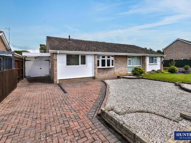 2 bedroom semi detached bungalow for sale