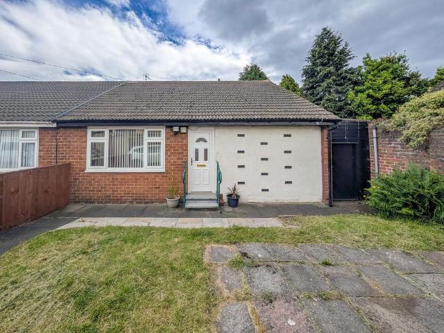 2 bedroom semi detached bungalow for sale