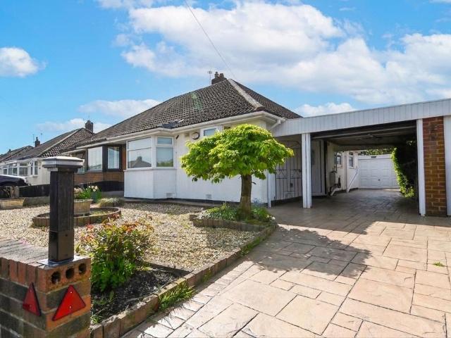 2 bedroom semi detached bungalow for sale