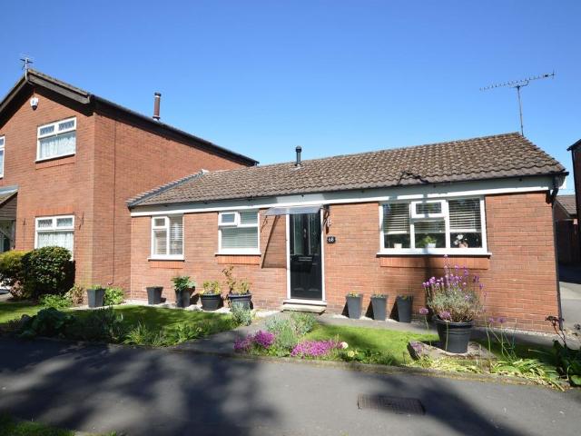 2 bedroom semi detached bungalow for sale