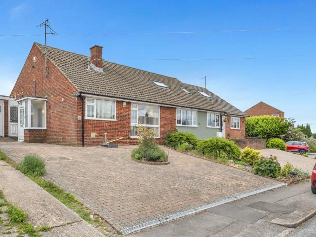 2 bedroom semi detached bungalow for sale